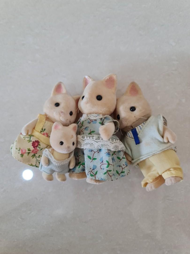 Sylvanian Families Silk Cat Baby Figurines, Hobbies & Toys, Toys ...