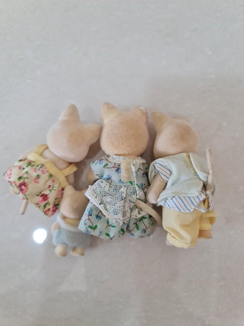 Sylvanian Families Silk Cat Baby Figurines, Hobbies & Toys, Toys ...