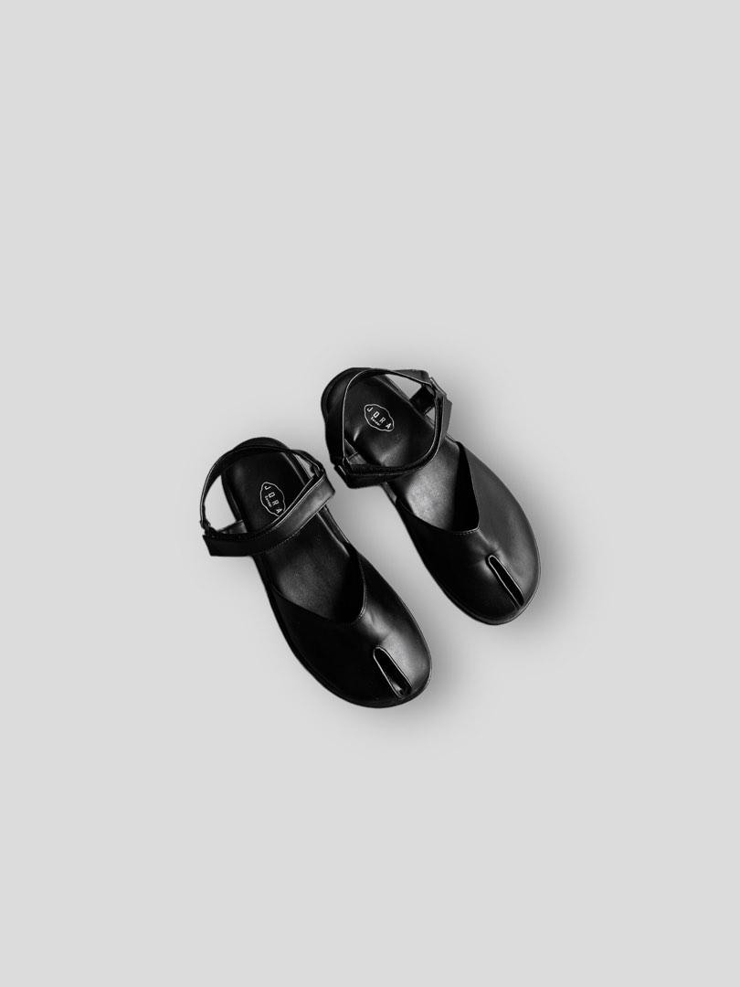 Tabby Shoes, Men's Fashion, Men's Footwear, Slippers & Sandals on Carousell