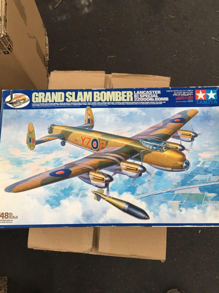 Tamiya Lancaster Grand Slam with electric motors& 22000lb Earthquake ...