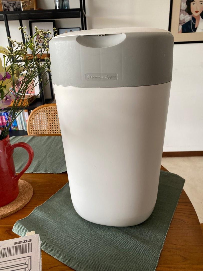 TOMMEE TIPPEE Sangenic twist diaper bin, Babies & Kids, Bathing & Changing, Other Baby Bathing ...