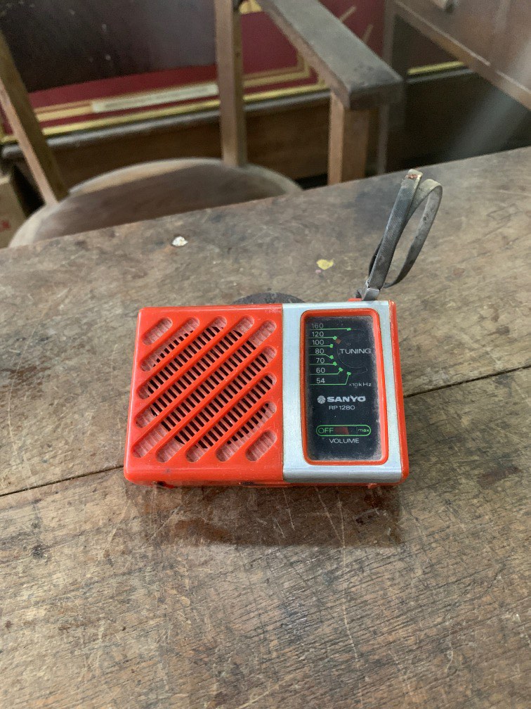 Vintage mini radio ( SANYO ) 📻 (FREE POS), Hobbies & Toys, Collectibles ...