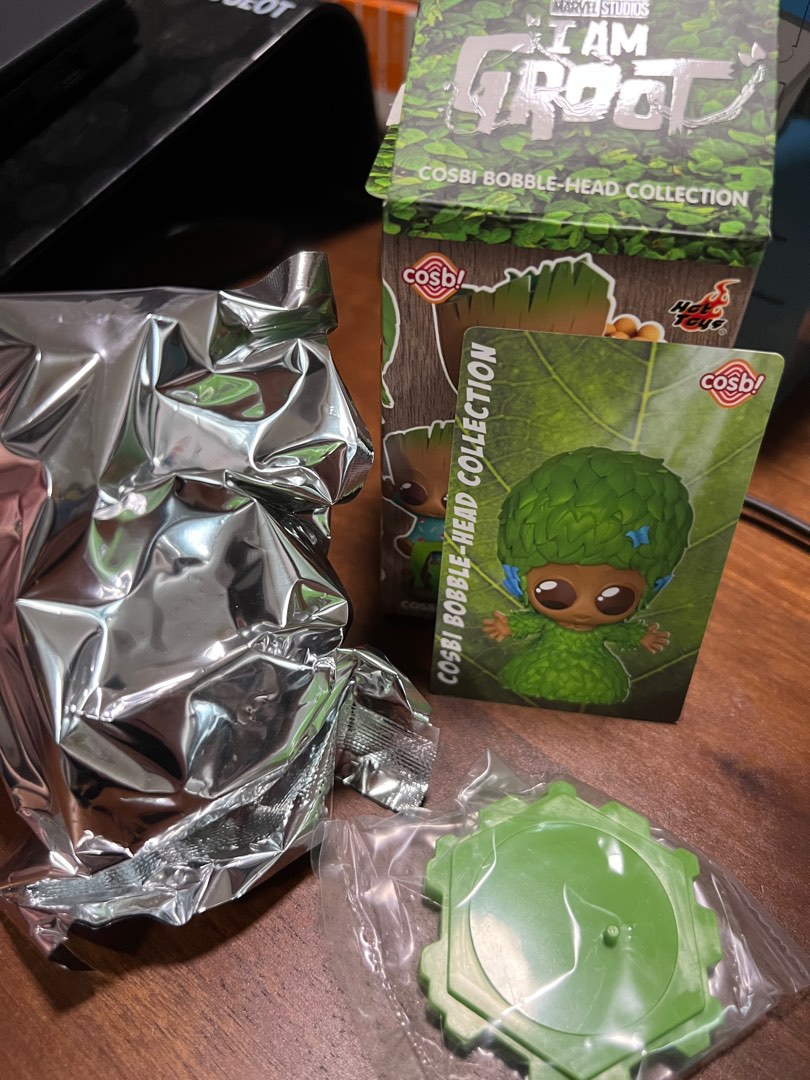 WTT I am Groot Marvel Hot Toys Cosbi: Groot (Dressed Up), Hobbies ...