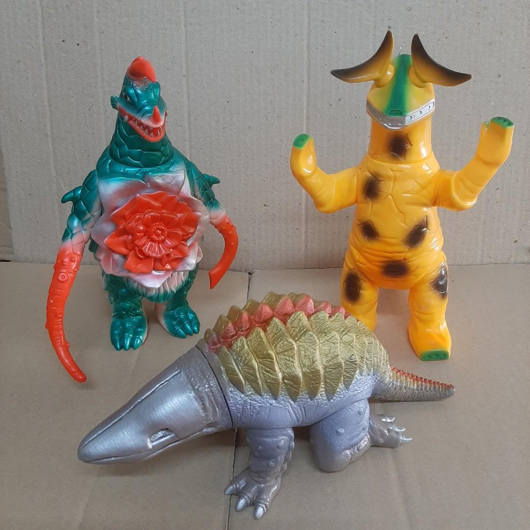 Yamanaya Astromons Eleking Gabora Kaiju Kyo Ultraman Ultra Seven Taro ...