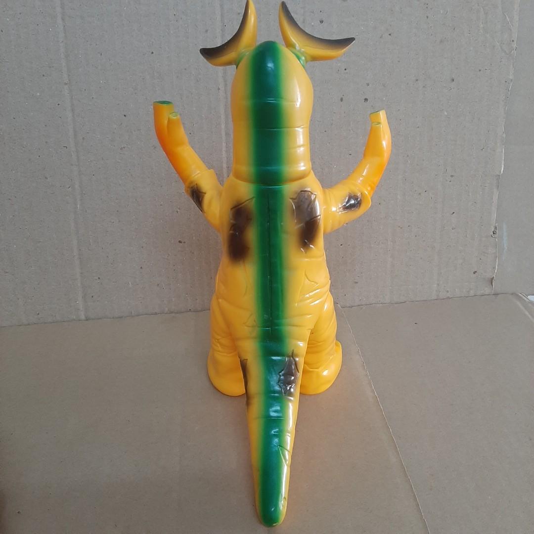 Yamanaya Astromons Eleking Gabora Kaiju Kyo Ultraman Ultra Seven Taro ...