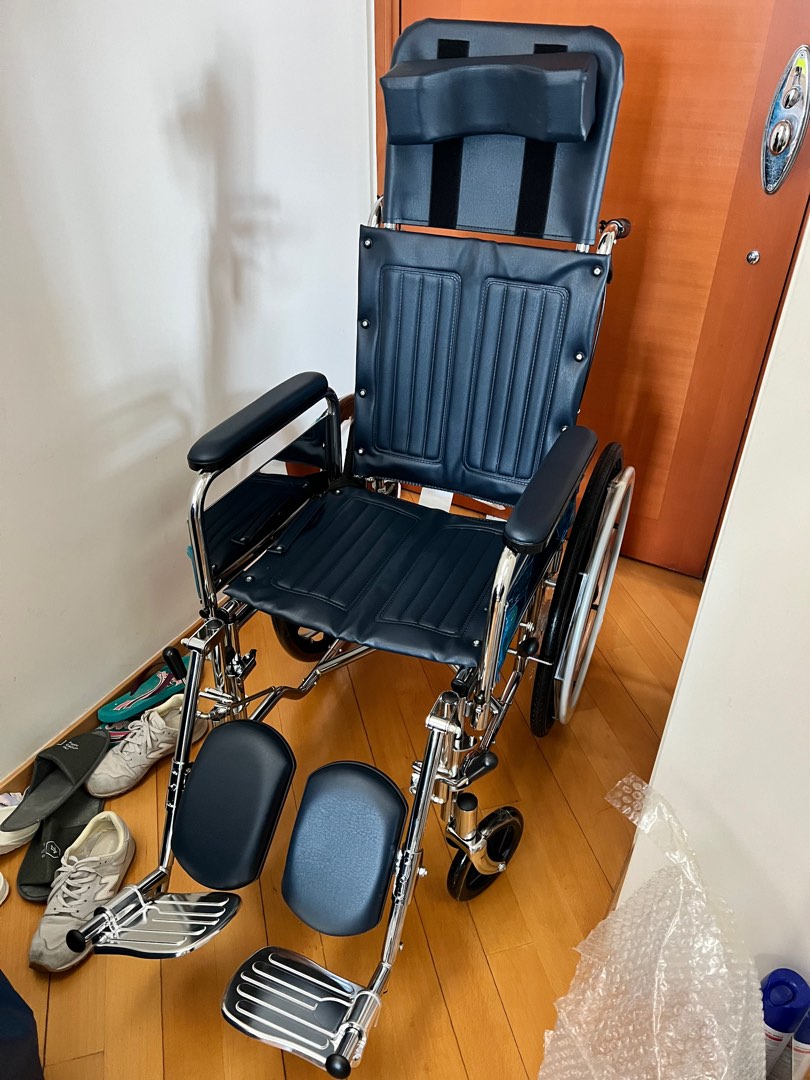 高背連骨科腳托輪椅(全新), 健康及營養食用品, 輔助和康復輔助, 輔助和康復輔助 - 輪椅 - Carousell