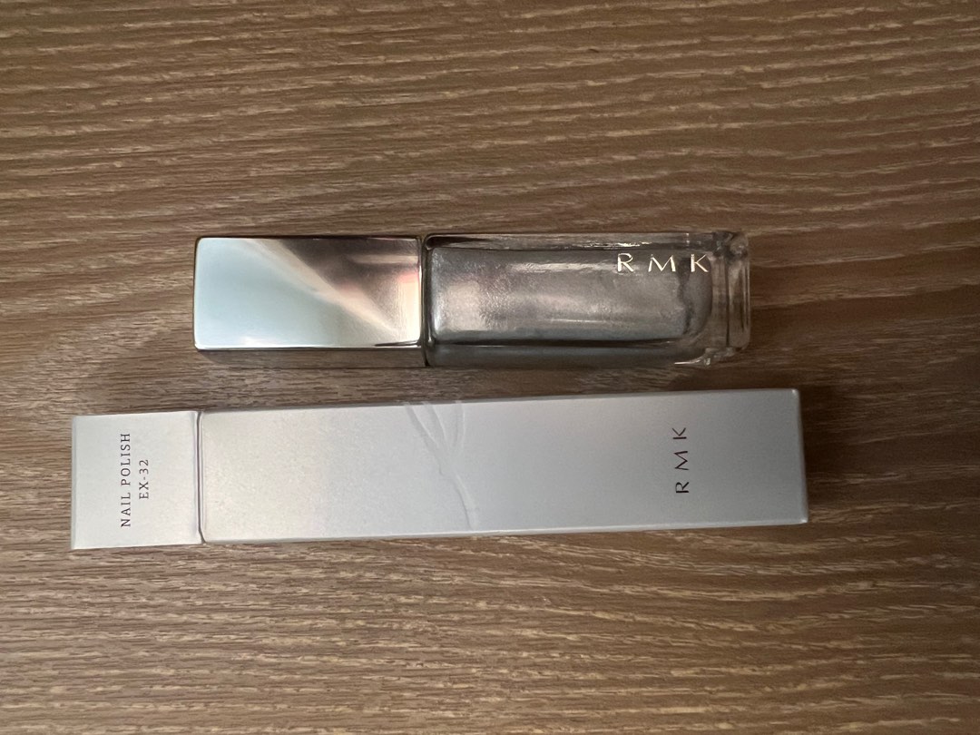 全新 RMK 幻色指采 EX-32, 香水、美妝、保養, 臉部彩妝、保養與清潔, 化妝品在旋轉拍賣