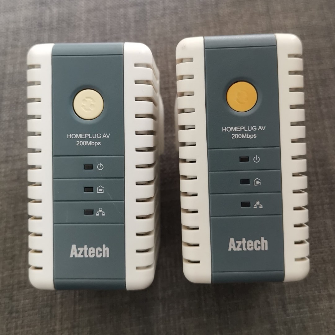Aztech Homeplug Ethernet power adaptor, Computers & Tech, Parts ...