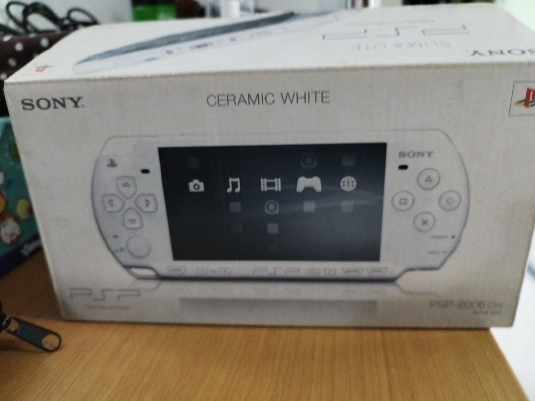Ceramic White PSP 2006, Video Gaming, Video Game Consoles, PlayStation ...