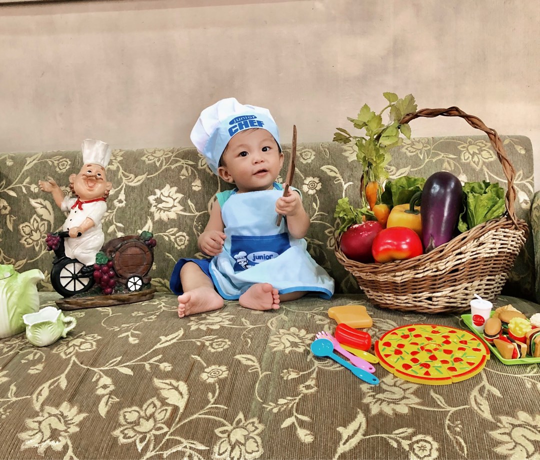 Chef Costume for baby milestone, Babies & Kids, Babies & Kids Fashion ...