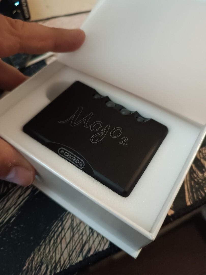 Chord Mojo 2 Portable DAC/ Headphone Amplifier plus Audioquest Cinnamon ...