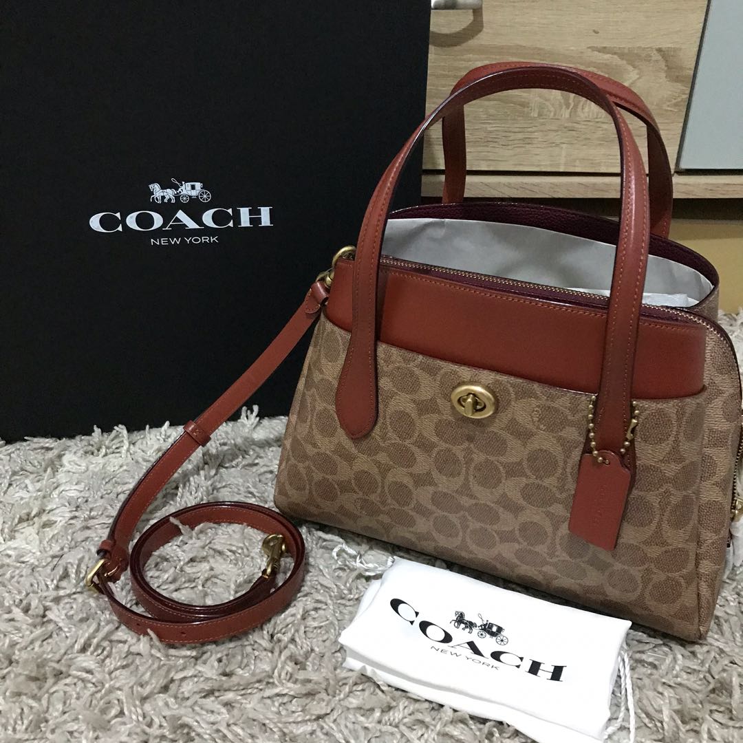 Coach Lora 30 carryall, Luxury, Bags & Wallets on Carousell