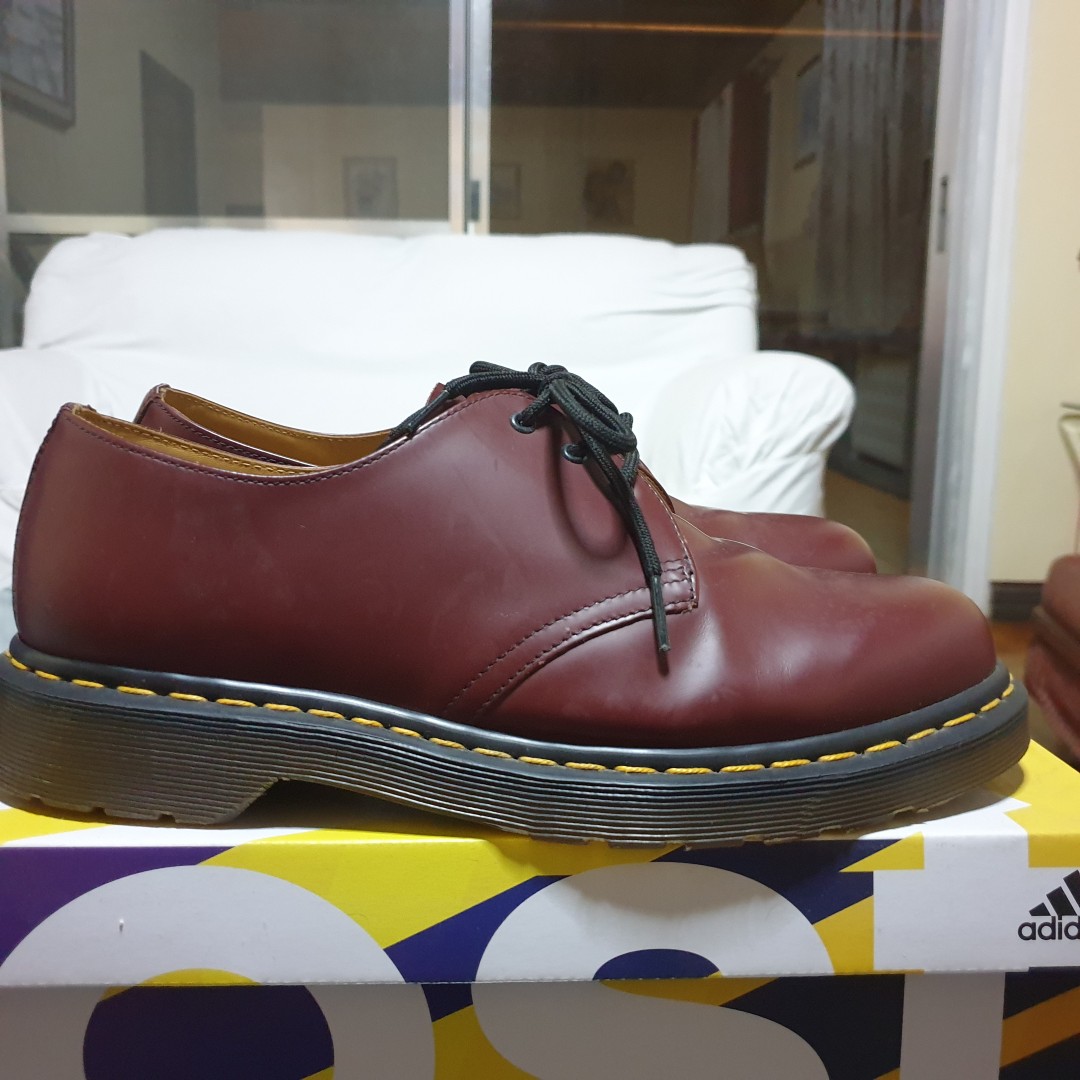 Doctor Martens 1461 Mens made in thailand, Men's Fashion, Footwear ...