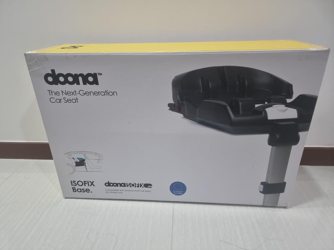 DOONA carseat scroller with ISO Fix.. easy click, Babies & Kids, Going ...