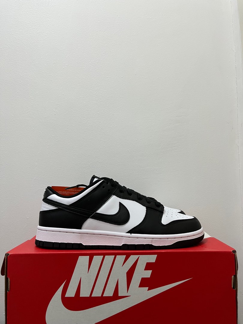 Dunk Low Panda, Men's Fashion, Footwear, Sneakers on Carousell