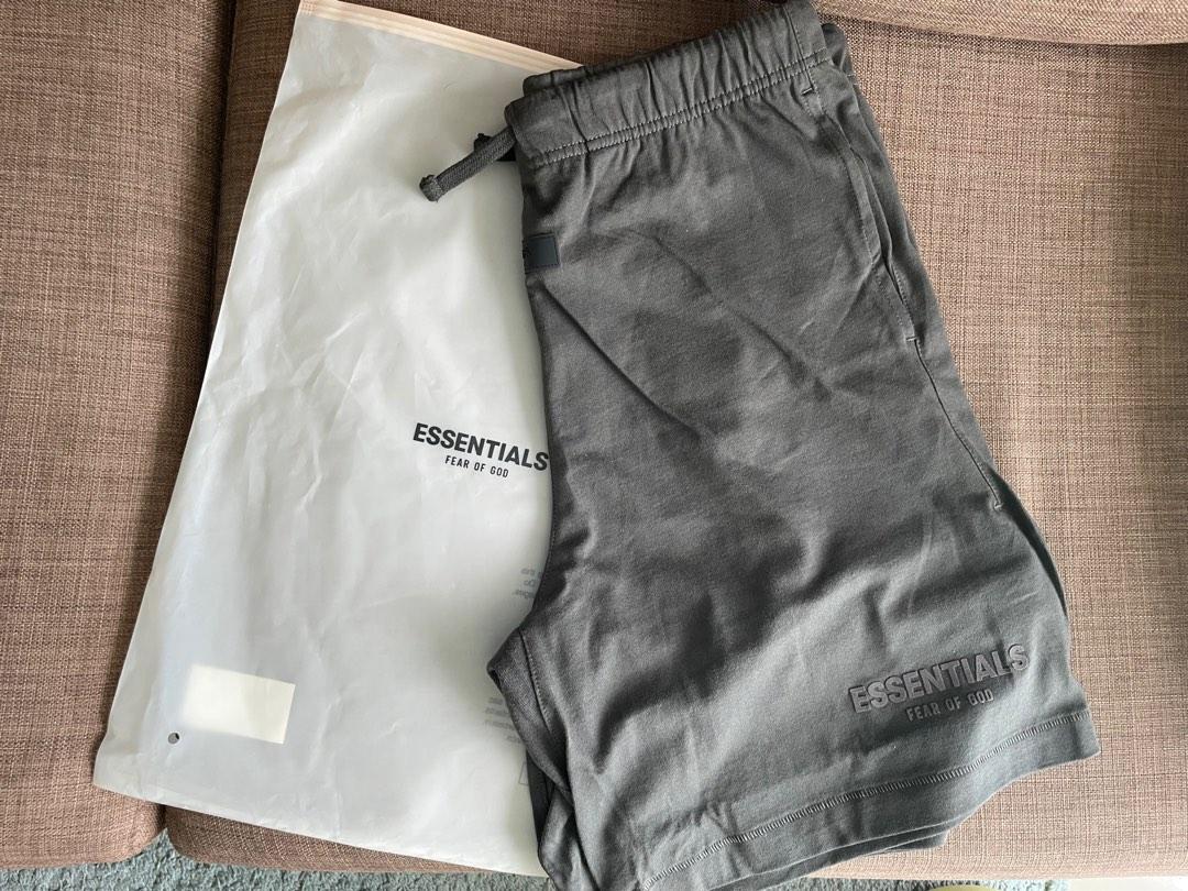 Essentials FW22 off black Kids Shorts (XXL), Men's Fashion, Bottoms ...