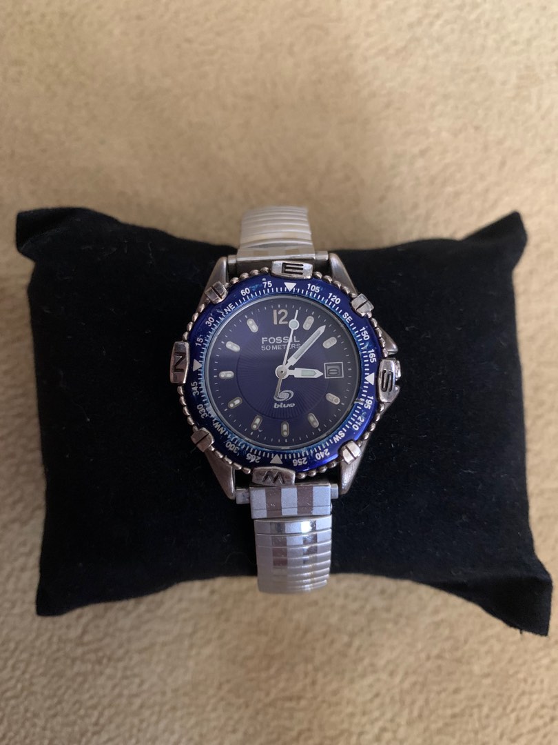 Fossil blue dial, Women's Fashion, Watches & Accessories, Watches on ...