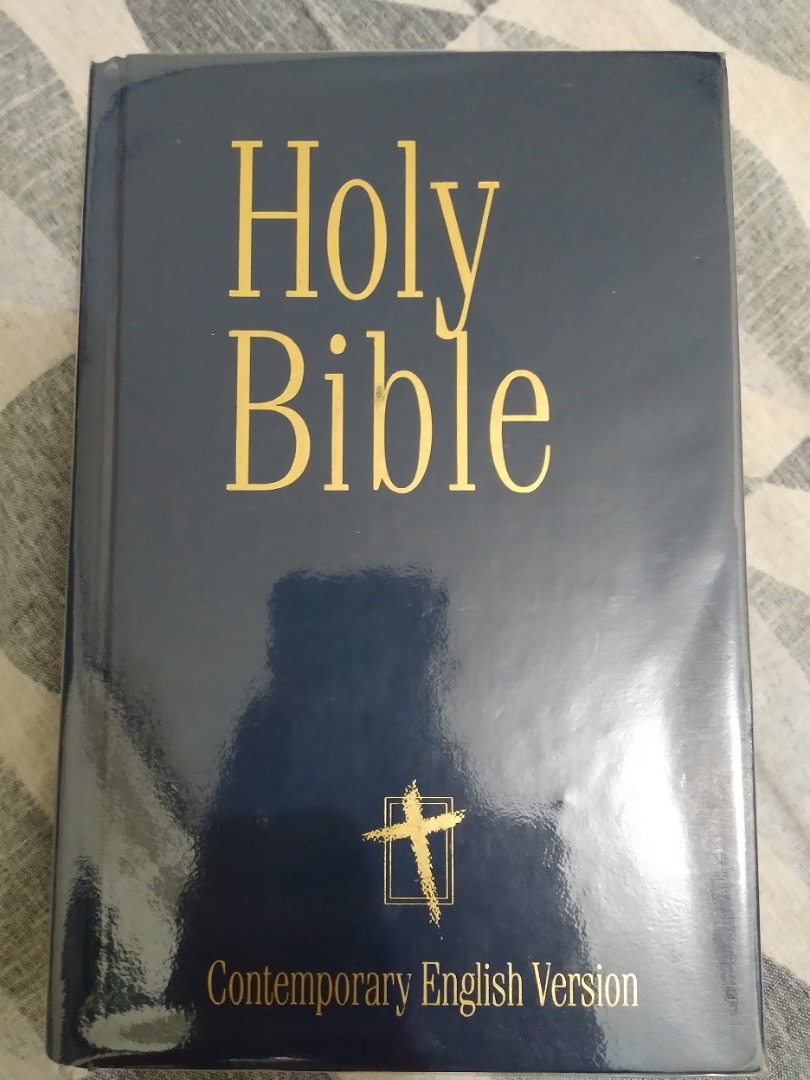 Holy Bible Contemporary English Version 1995, Hobbies & Toys, Books ...