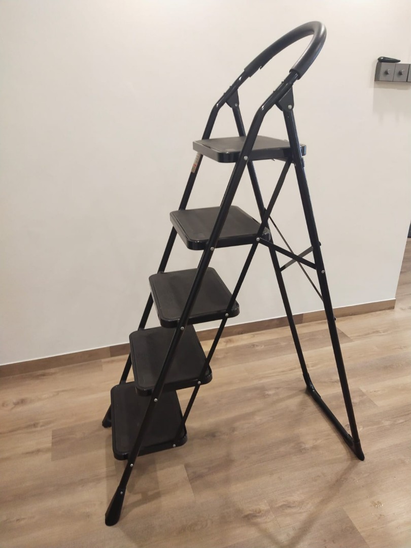 Household ladder, Furniture & Home Living, Home Improvement ...