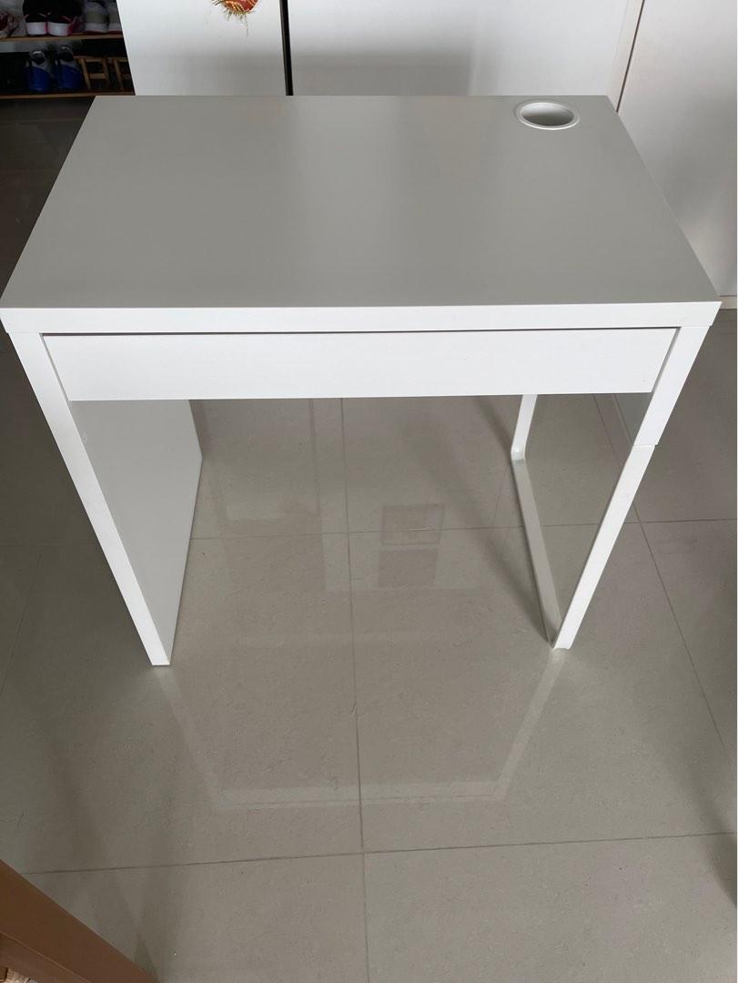 IKEA Micke Desk study Table (73x50 cm) in great condition, Furniture ...