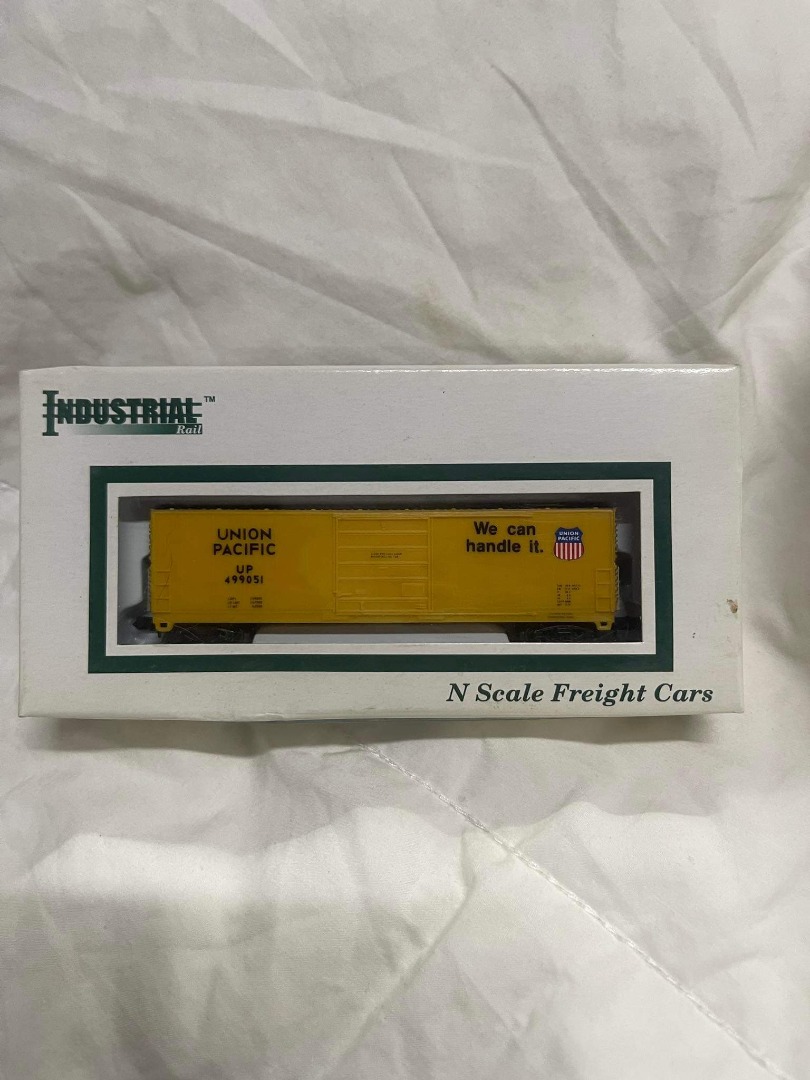 Industrial Rail N Scale Union Pacific Box Car, Hobbies & Toys, Toys ...