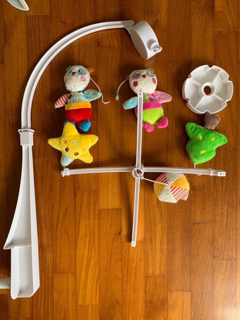 Infant Bed Mobile and flash cards plus sample diaper, Babies & Kids ...
