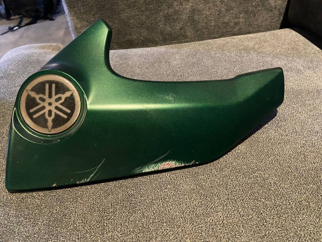 Left and right FZ fender, Motorcycles, Motorcycle Accessories on Carousell