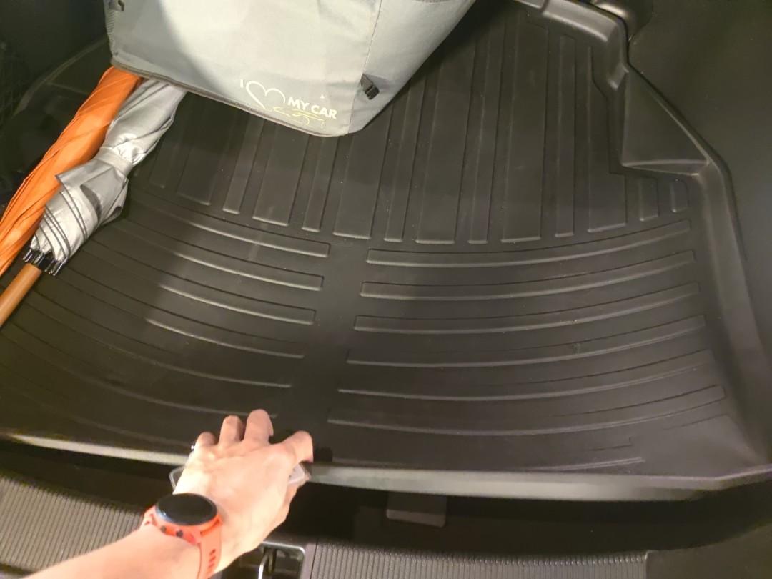 Mercedes W204 C180 Rubber Boot Liner, Car Accessories, Accessories on ...