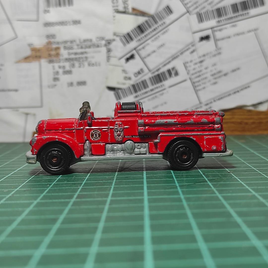 Mobil matchbox seagrave fire engine, Toys & Collectibles, Mainan di ...