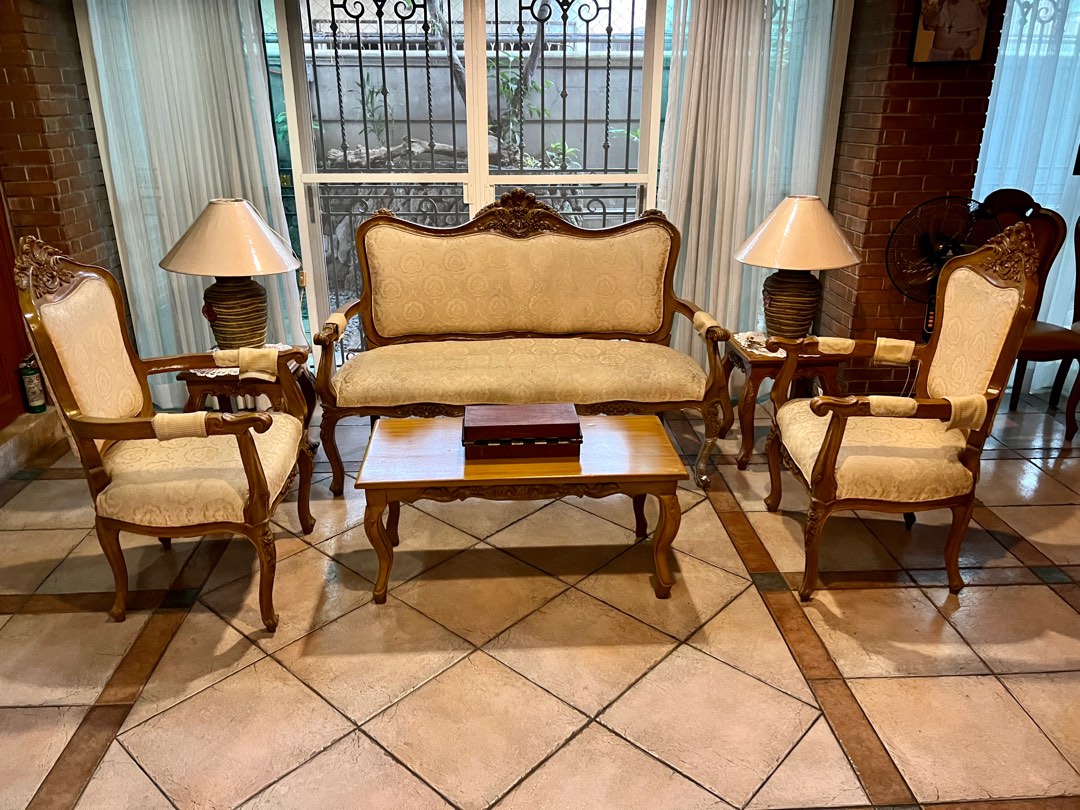 Full Wooden Sala Set with Engravings, Furniture & Home Living ...