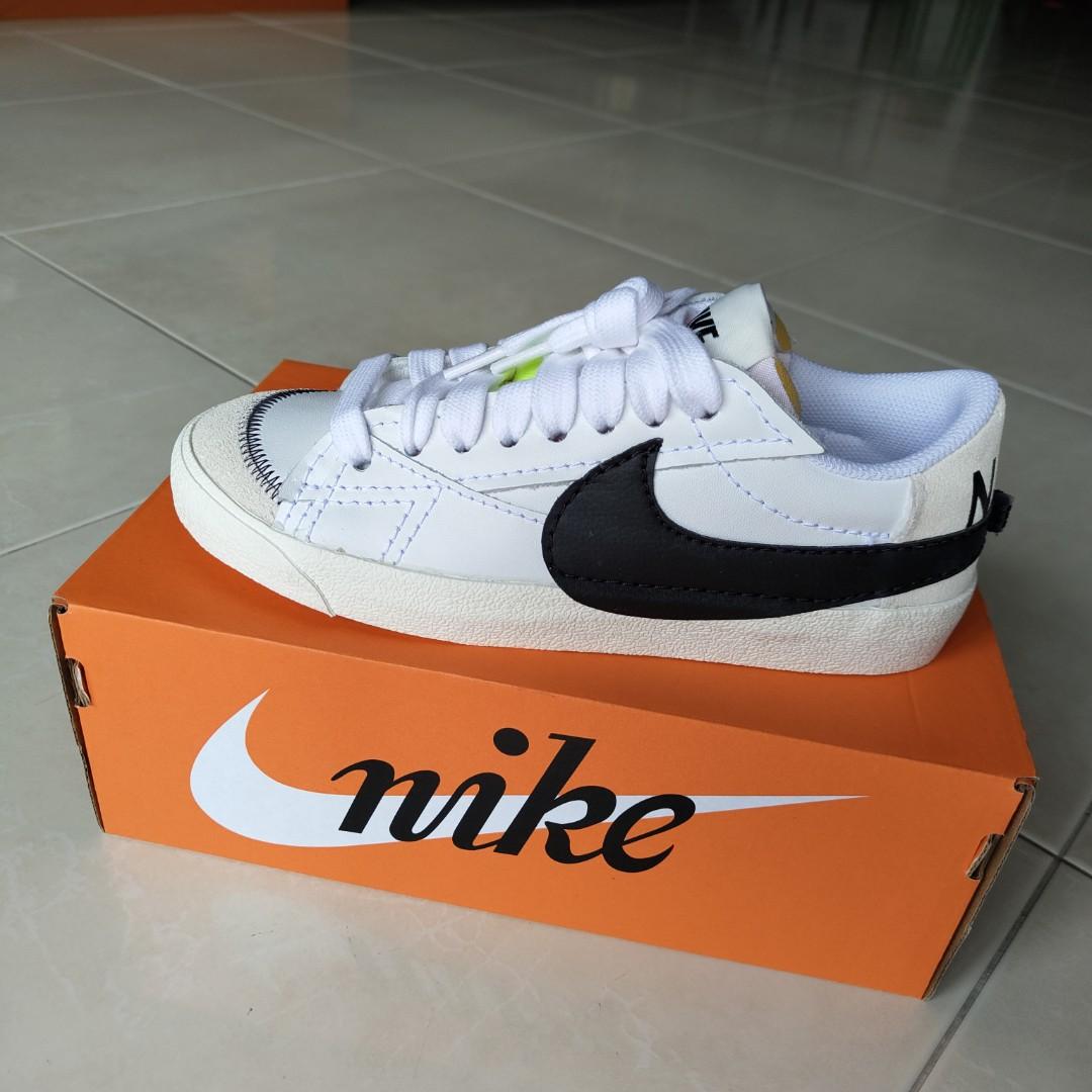 Nike Jumbo Blazer Low, Women's Fashion, Footwear, Sneakers on Carousell
