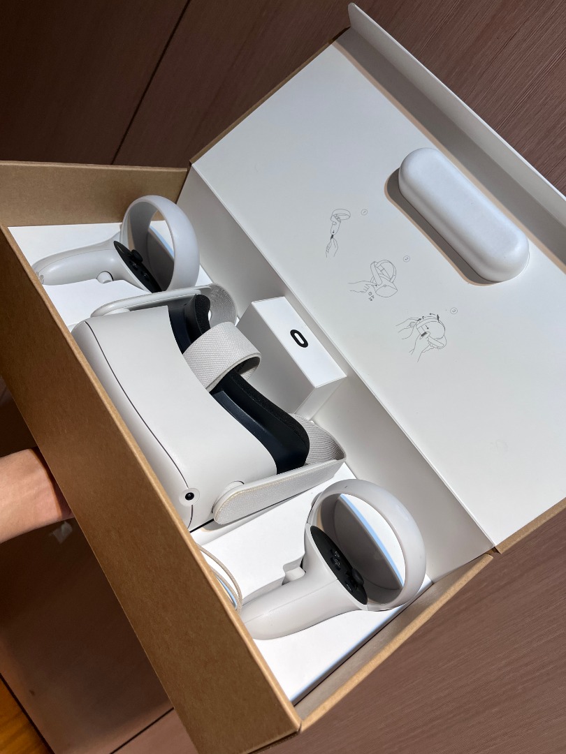 Oculus Quest 2 64gb, Video Gaming, Video Game Consoles, Others on Carousell