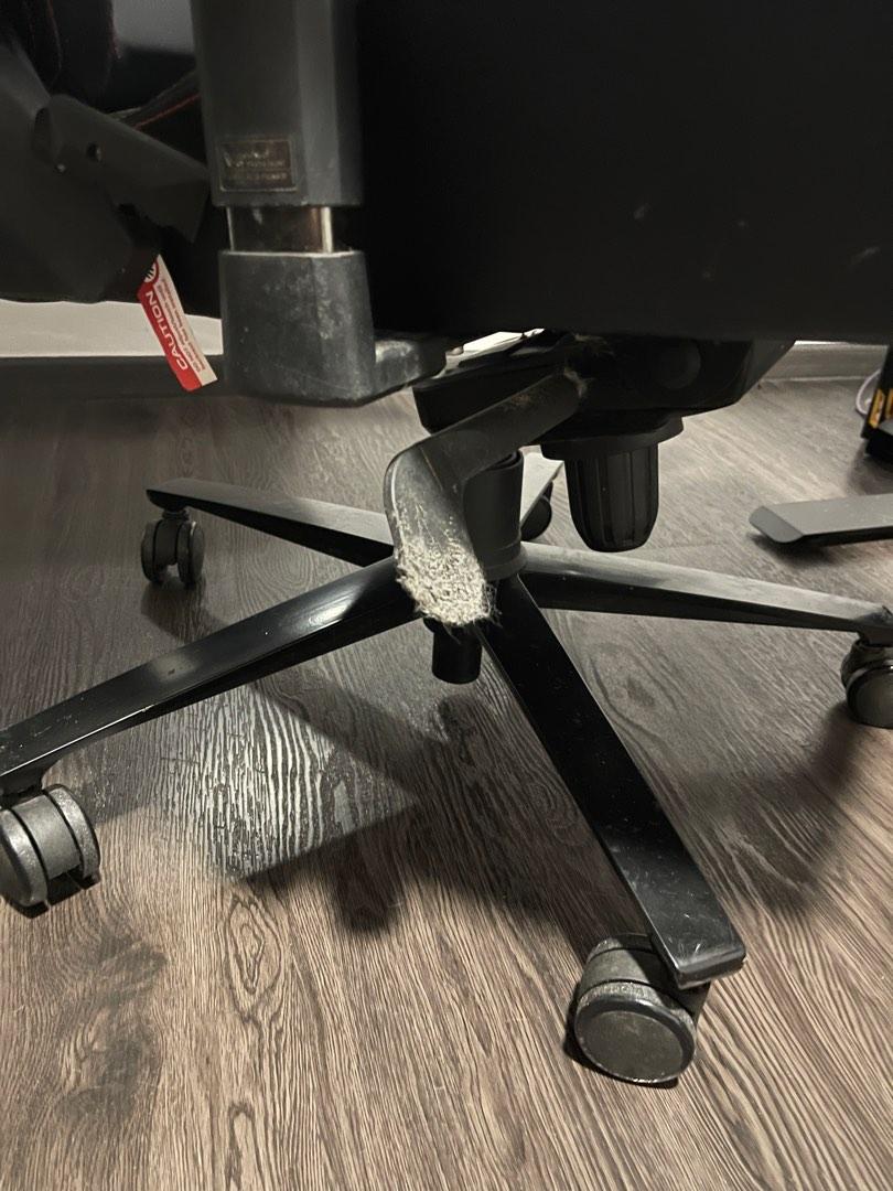 SECRET LAB OMEGA REGULAR SIZE, Furniture & Home Living, Furniture ...