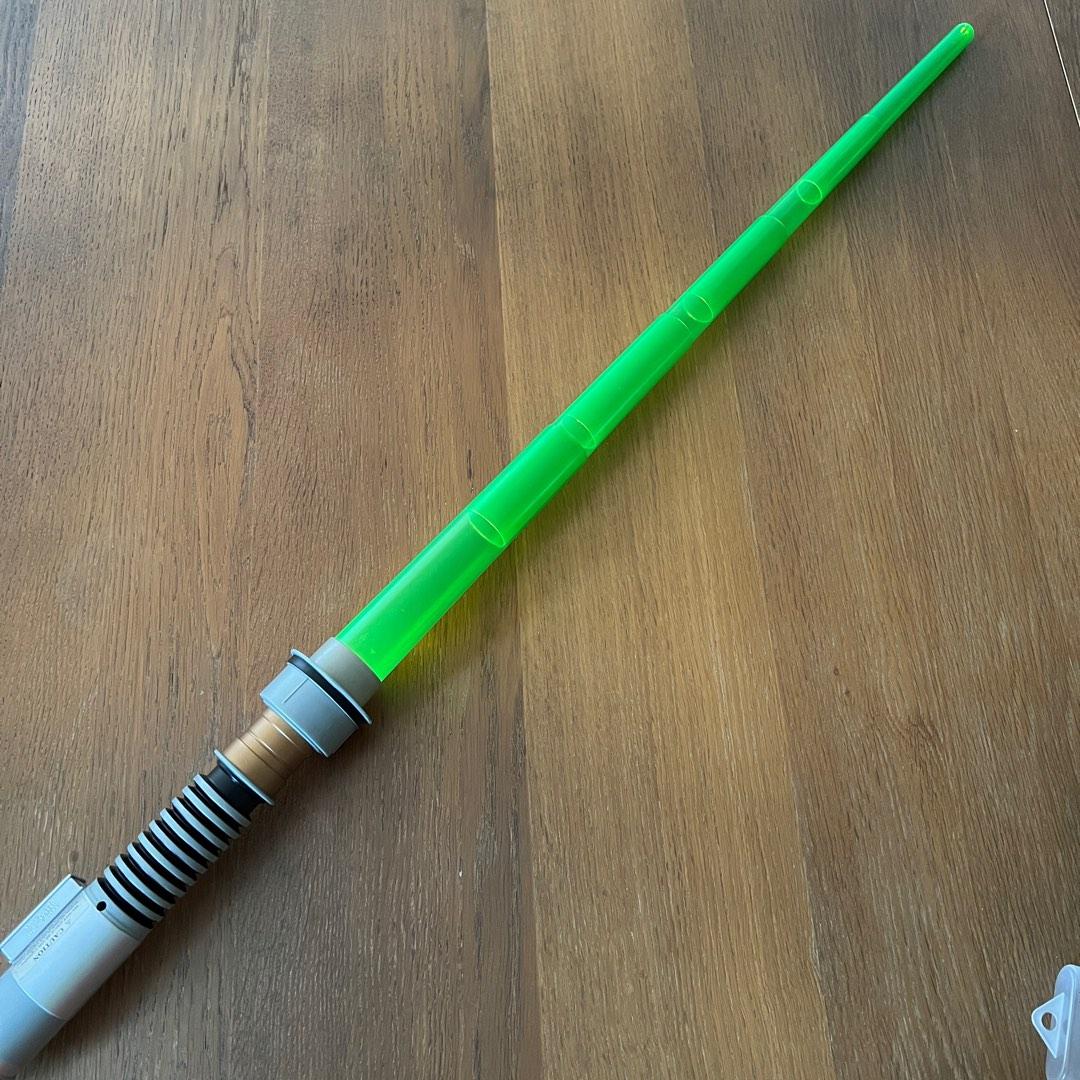 Star Wars Luke Skywalker Extendable Lightsabers Blue & Green (Almost ...