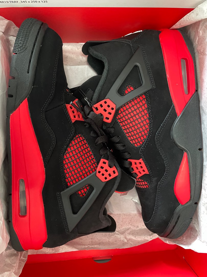 THUNDER RED JORDAN 4 Aj4, Men's Fashion, Footwear, Sneakers on Carousell