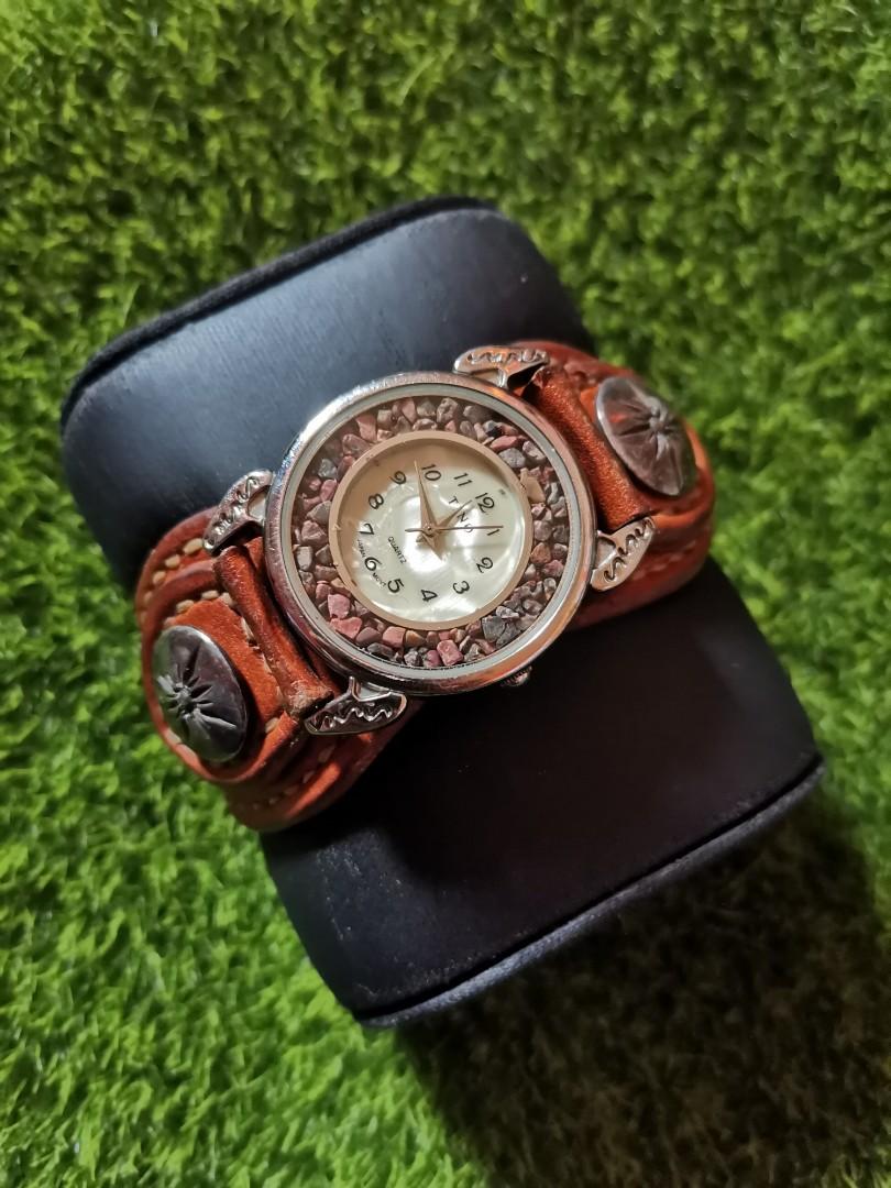 TINO NATIVE AMERICAN QUARTZ WATCH, Women's Fashion, Watches ...