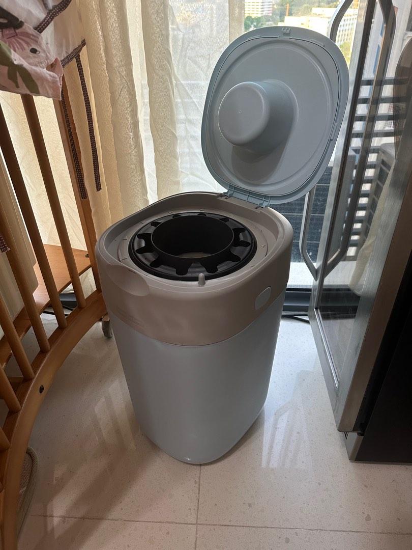 Tommee Tippee Diaper Disposal Bin, Babies & Kids, Baby Nursery & Kids ...