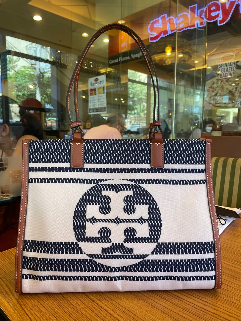 Tory Burch Tote Bag, Luxury, Bags & Wallets on Carousell