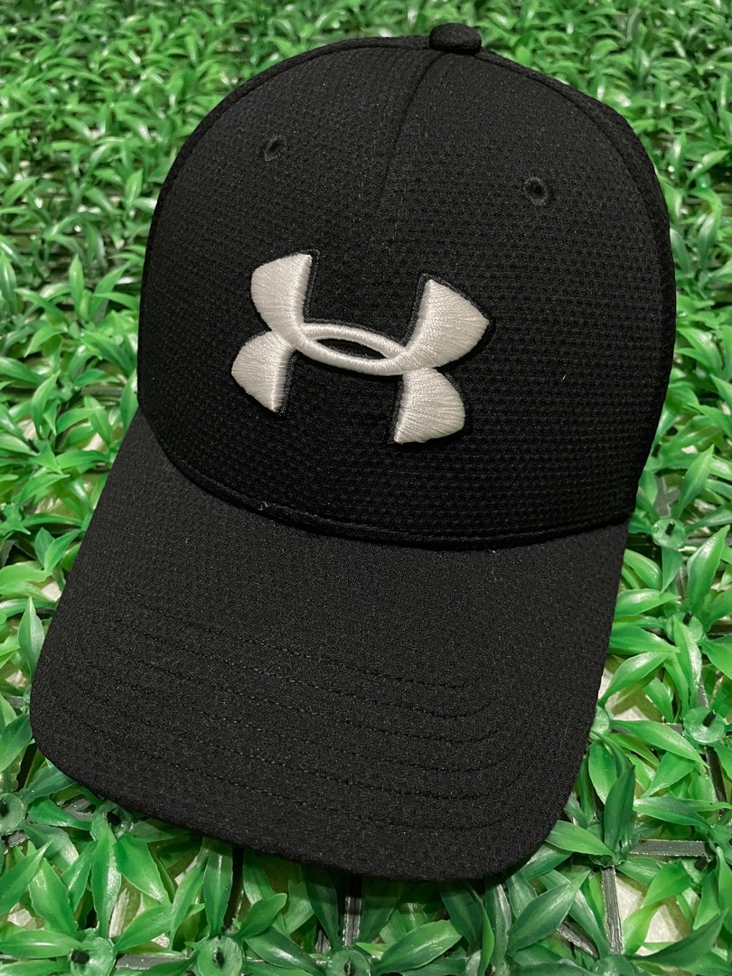 Under Armour Cap, Men's Fashion, Watches & Accessories, Caps & Hats on ...