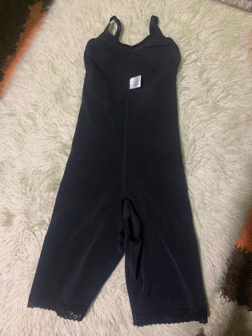 Veronica girdle set, Women's Fashion, New Undergarments & Loungewear on ...
