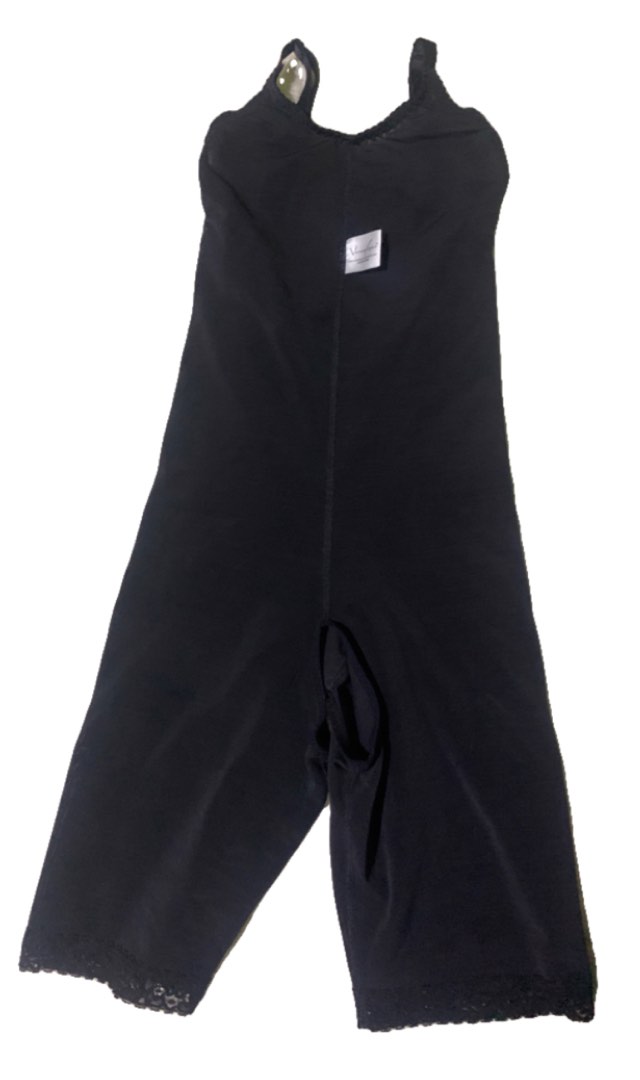 Veronica girdle set, Women's Fashion, New Undergarments & Loungewear on ...