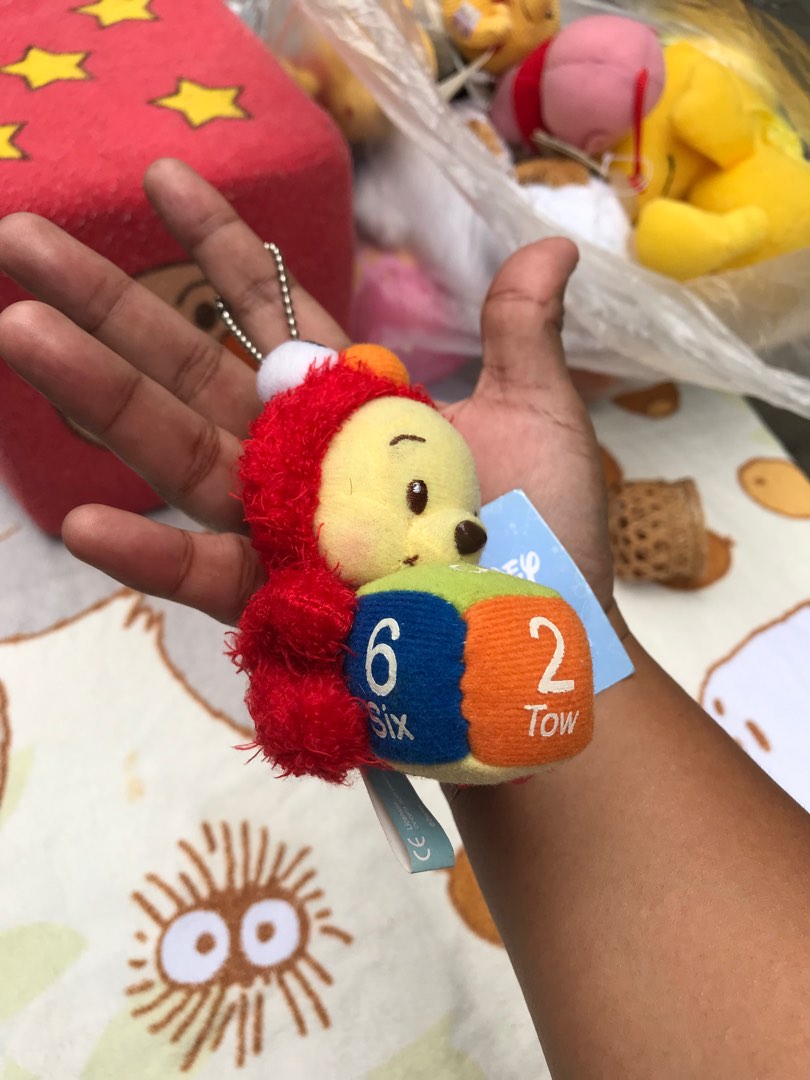 winnie the pooh x elmo, Hobbies & Toys, Toys & Games on Carousell