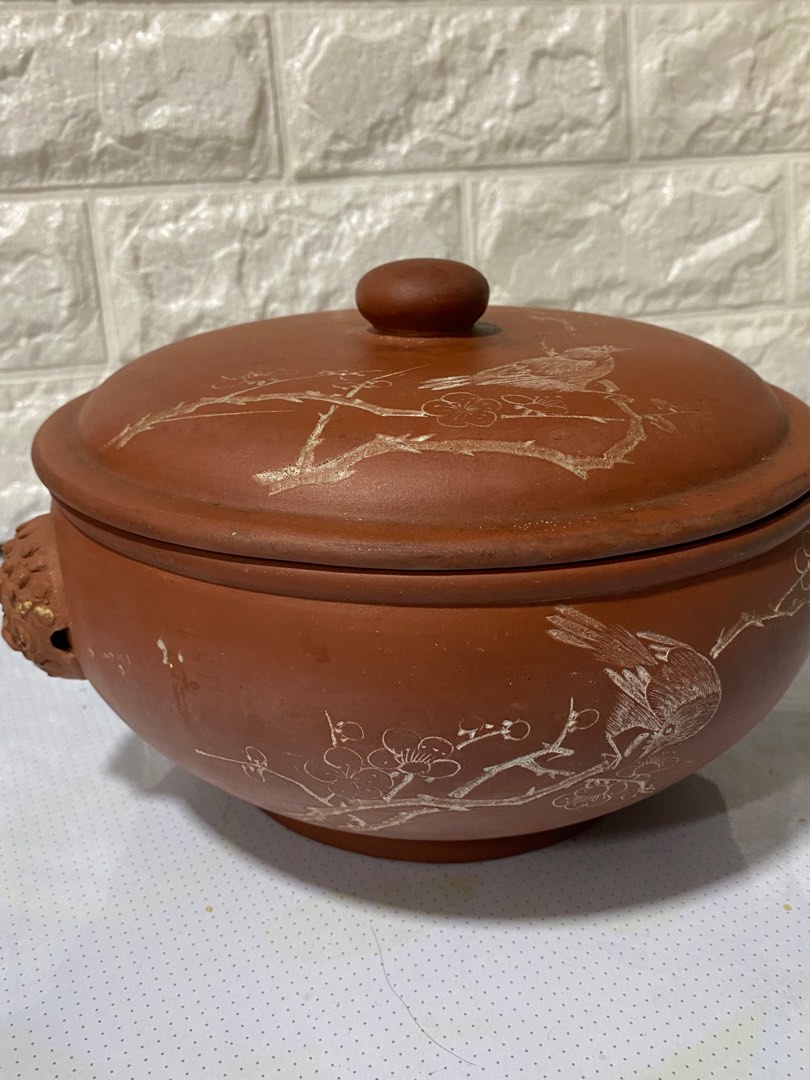 Yunnan Clay steam pot, Furniture & Home Living, Kitchenware & Tableware ...
