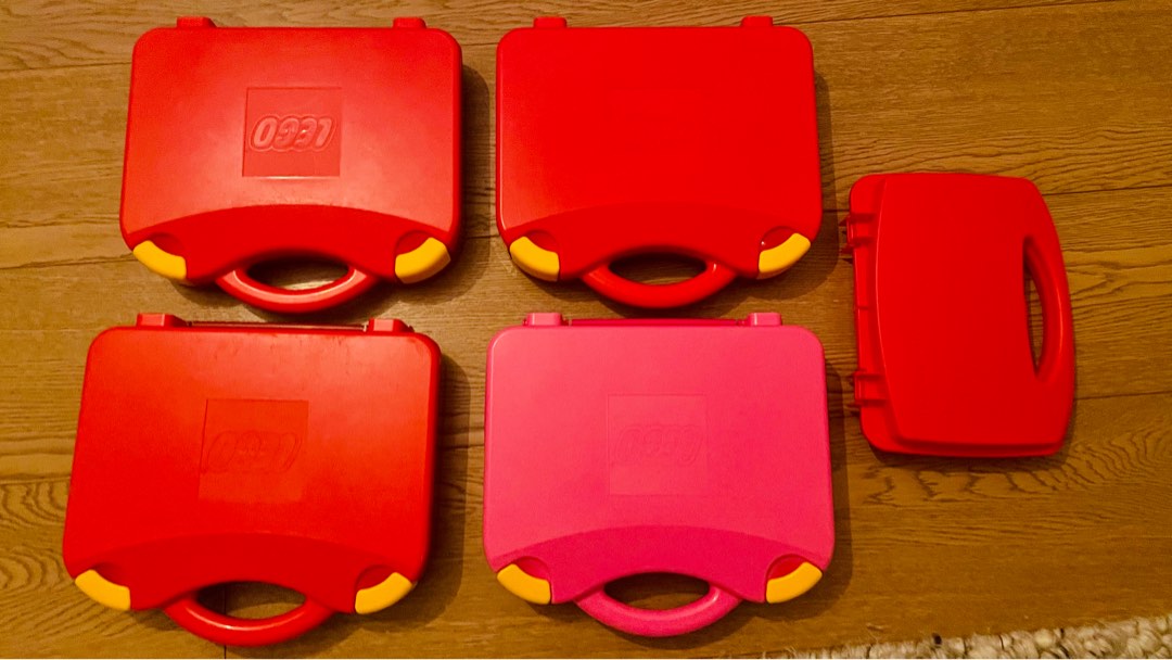 Lego and playmobil carry cases $50 each , 興趣及遊戲, 玩具 & 遊戲類 - Carousell