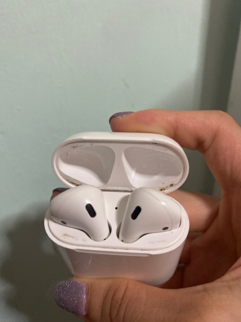 Airpods 1st Gen, Audio, Earphones on Carousell