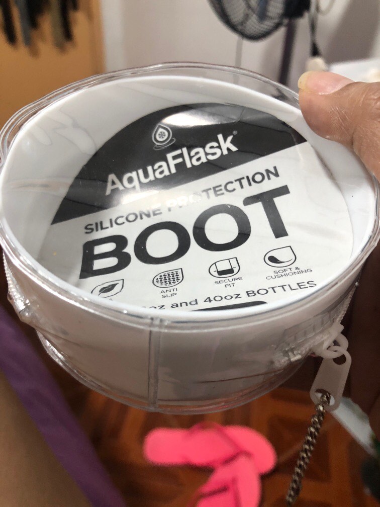 Aquaflask boots, Everything Else, Others on Carousell