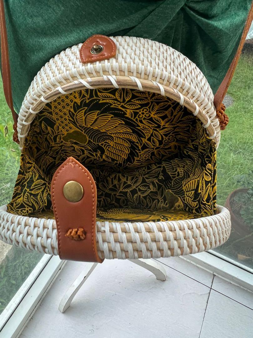 Banig style rattan bag, Women's Fashion, Bags & Wallets, Shoulder Bags ...