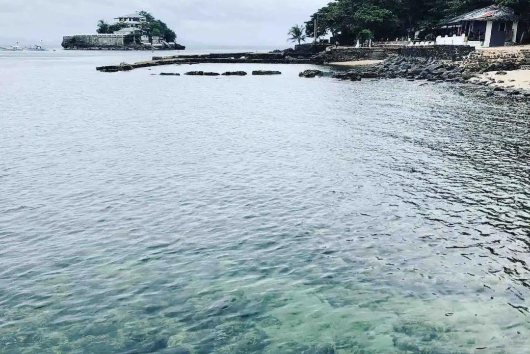 Batangas Ultra Luxury 4 Bedroom En Suite Private Island Marine ...