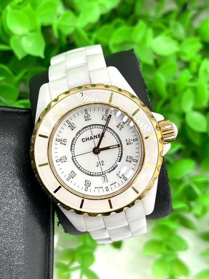 CHANEL J12 REF H2181 33MM QUARTZ WOMEN’S WATCH, Luxury, Watches on ...