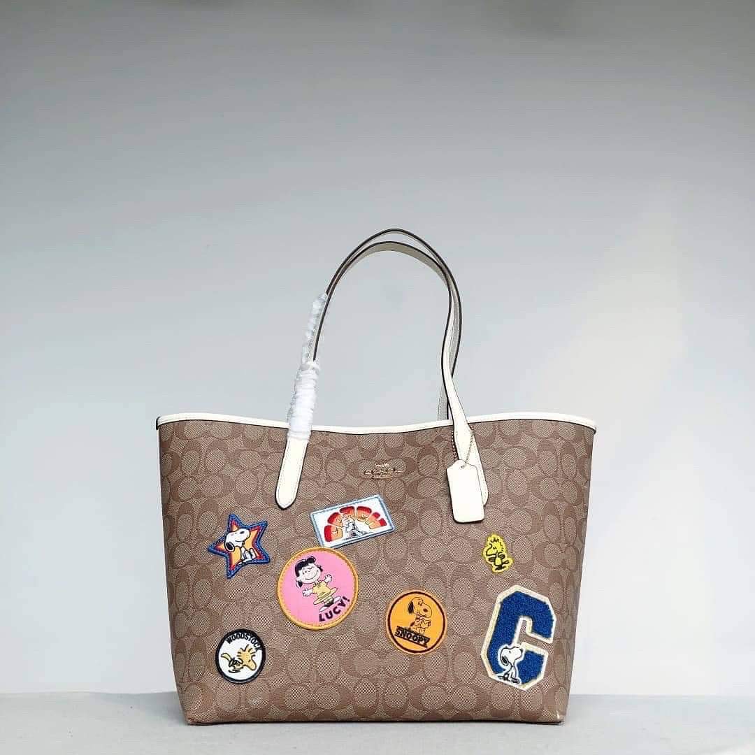 Coach City Tote With Varsity Patches, Luxury, Bags & Wallets on Carousell